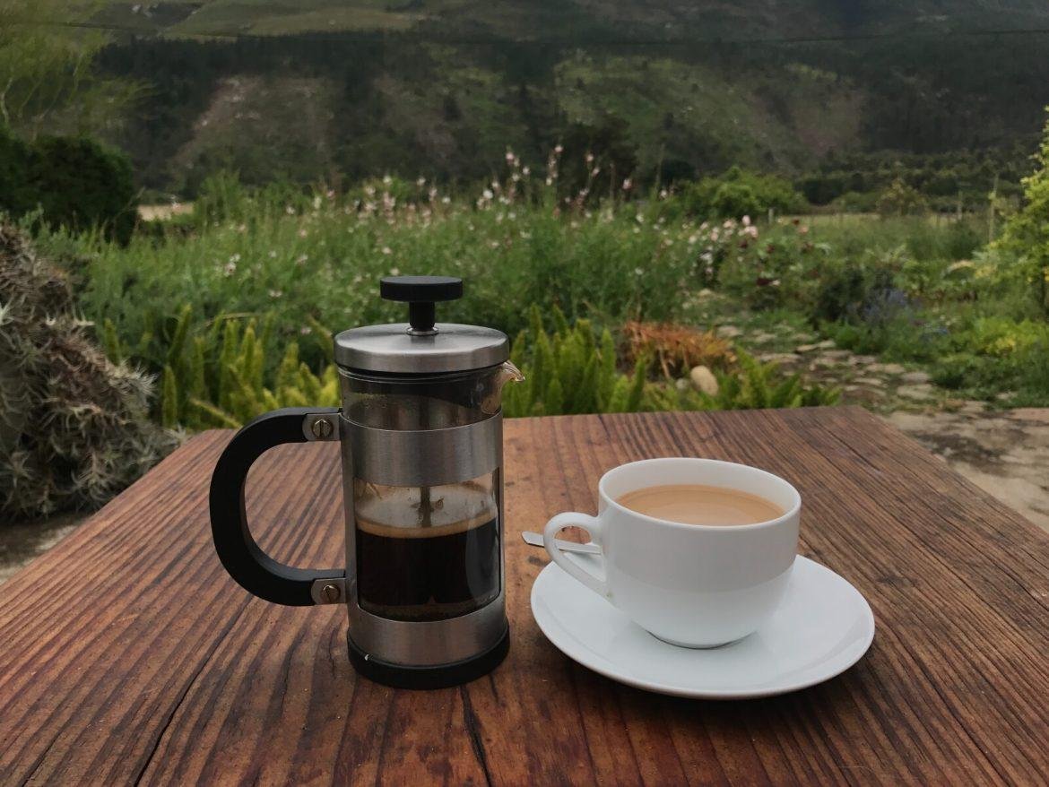 How To Make Coffee Without A Filter: 6 Alternative Brewing Methods ...
